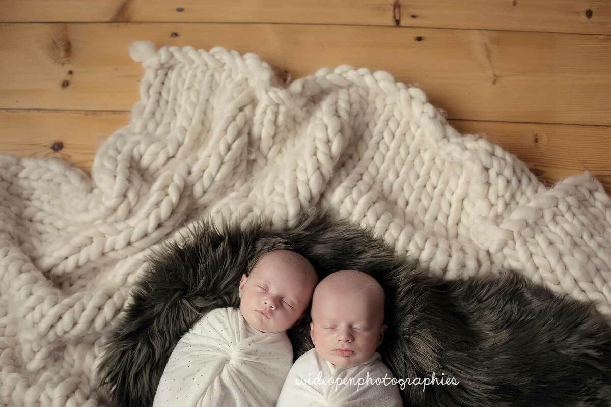 photographe naissance triplés Lille | Wide Open Photographies