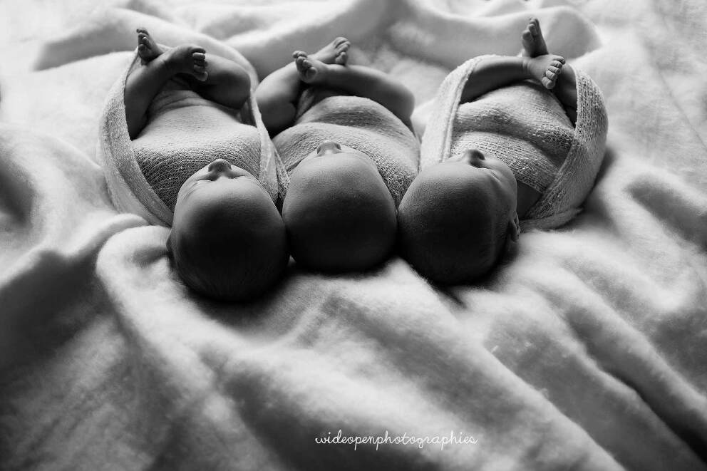 photographe naissance triplés Lille | Wide Open Photographies