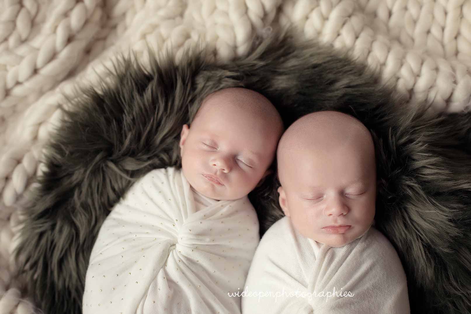photographe naissance triplés Lille | Wide Open Photographies